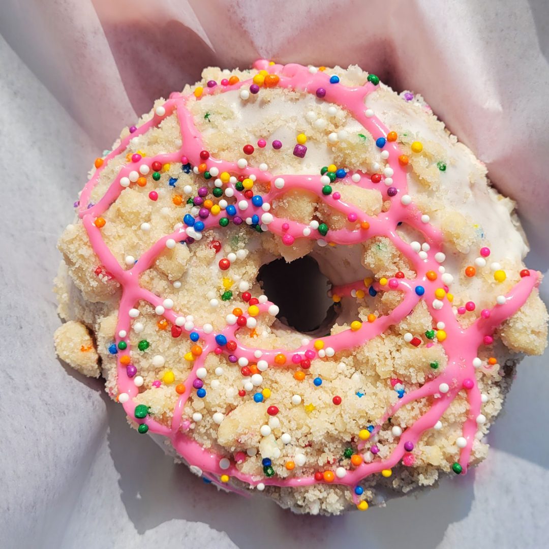 Recipe: Doughnut Party’s B’Day Cookie Crumble | Edify.