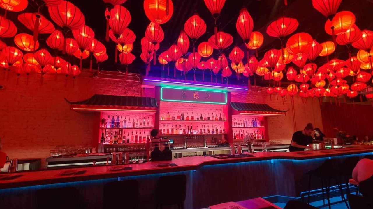 Fu’s Repair Shop: More Lanterns! | Edify.