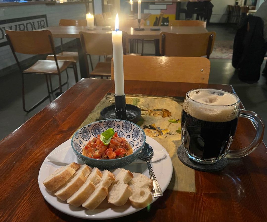 New and Notable: Slow Pour Beer Bar | Edify.