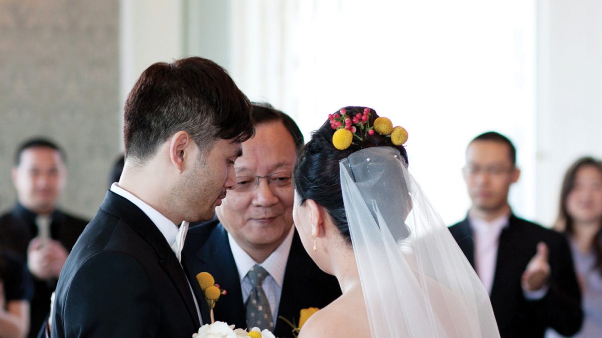 Symbolic and Traditional Chinese Wedding Traditions | Edify.