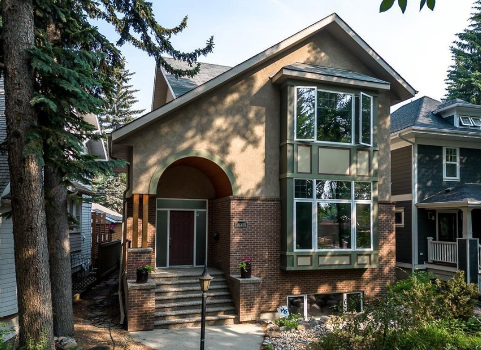 Property of the Week: Westmount Villa | Edify.